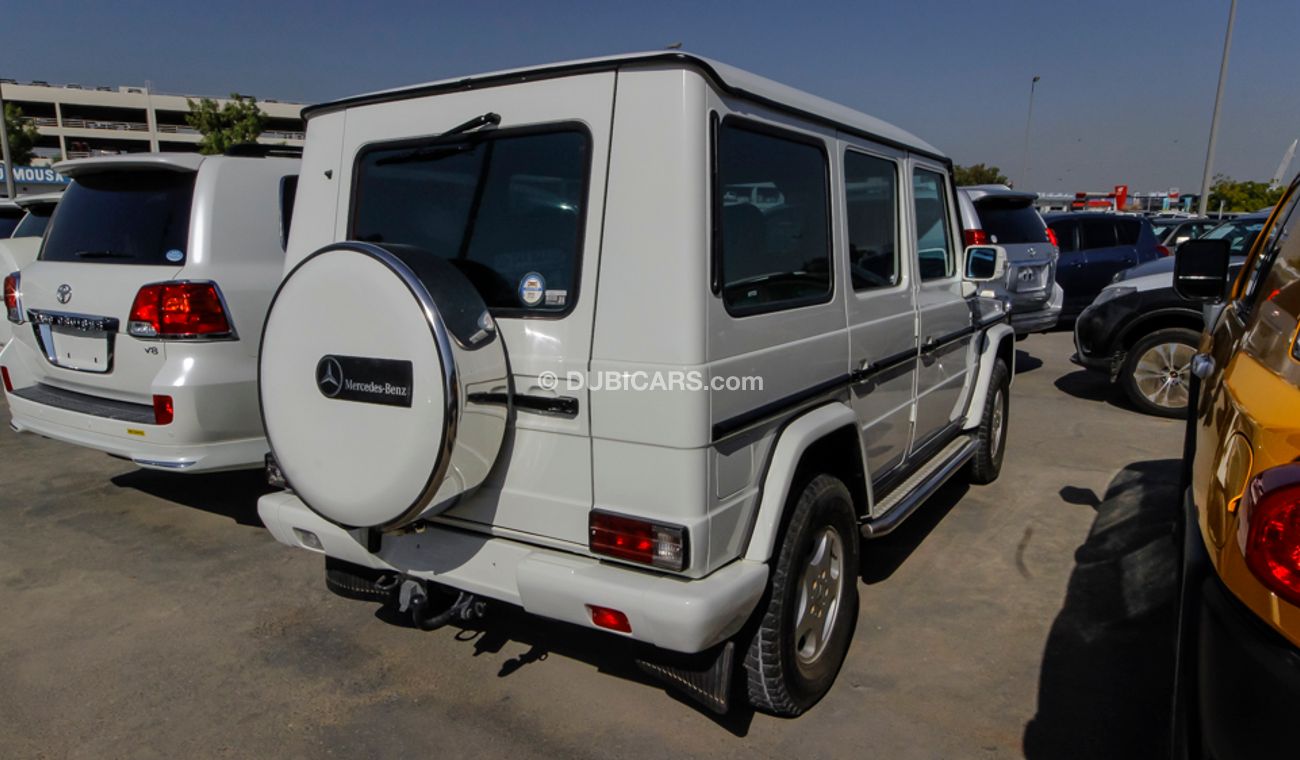 Used Mercedes-Benz G 300 1996 for sale in Dubai - 37950