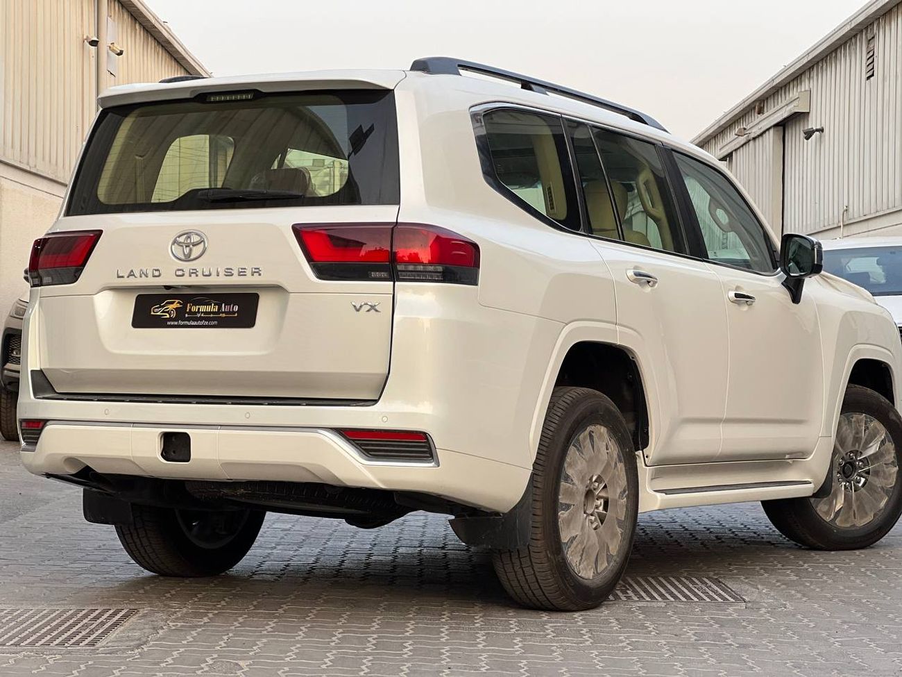 New Toyota Land Cruiser VX 3.3L DSL A/T // 2025 // FULL OPTION WITH 360 ...