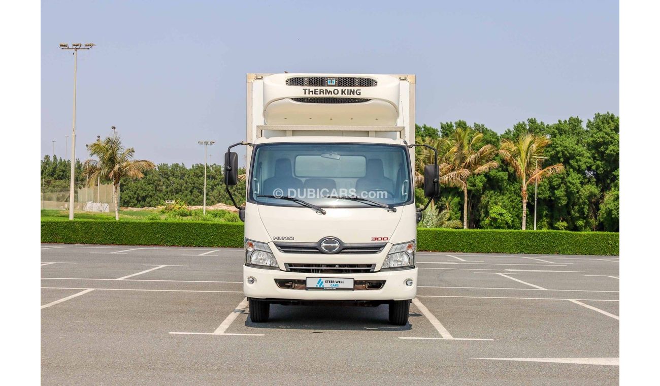 Used 2019 Thermoking Reefer Box - Hino 300 Series 714 - M/T Diesel ...