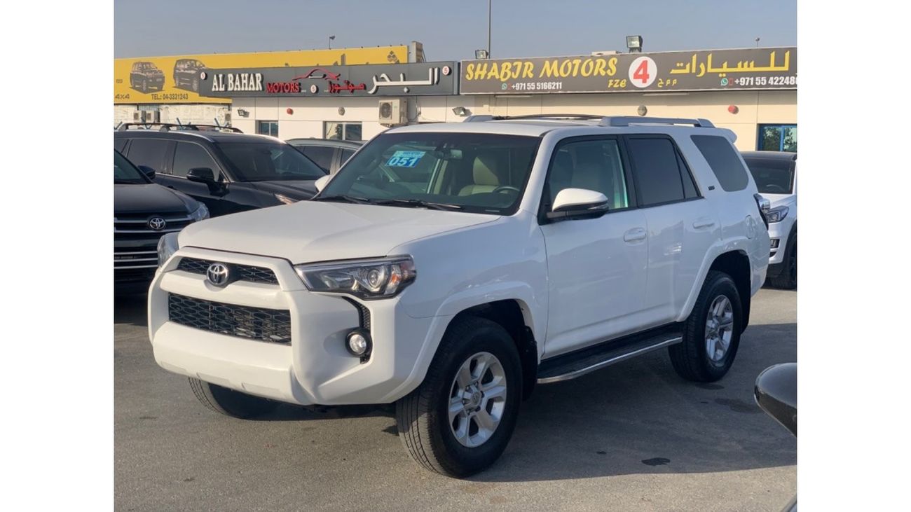 Used Toyota 4Runner 2016 for sale in Dubai - 493137