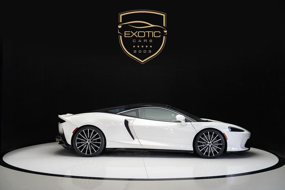 Used McLaren GT 2020 for sale in Dubai - 827914