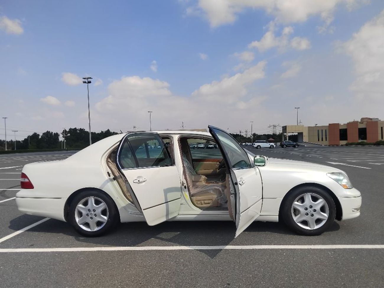Used Lexus LS 430 2006 2006 for sale in Sharjah - 700588