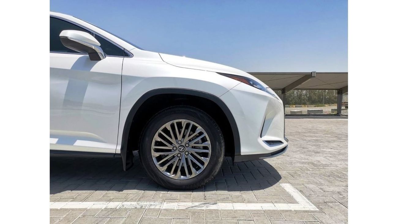 Used Lexus RX350 - 2022 - White 2022 for sale in Sharjah - 742816