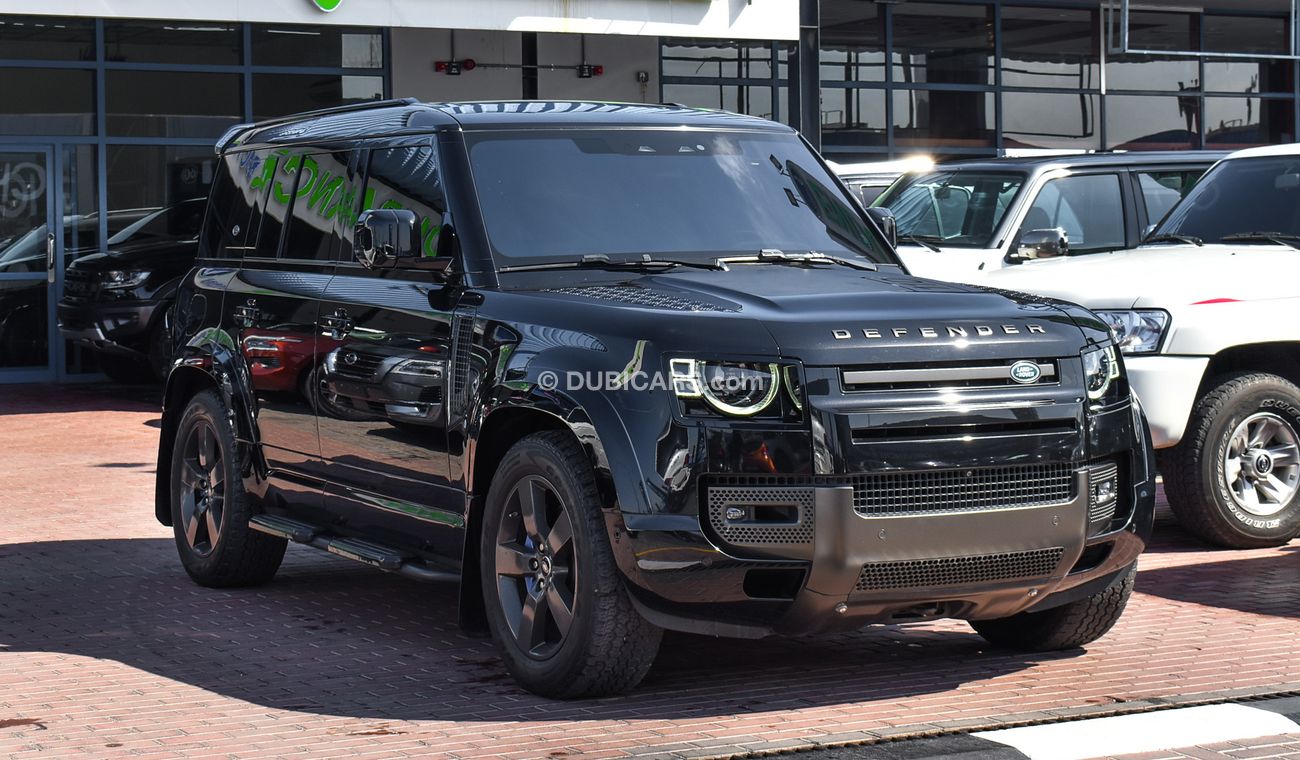 Used Land Rover Defender P400 SE 2020 for sale in Dubai - 716524