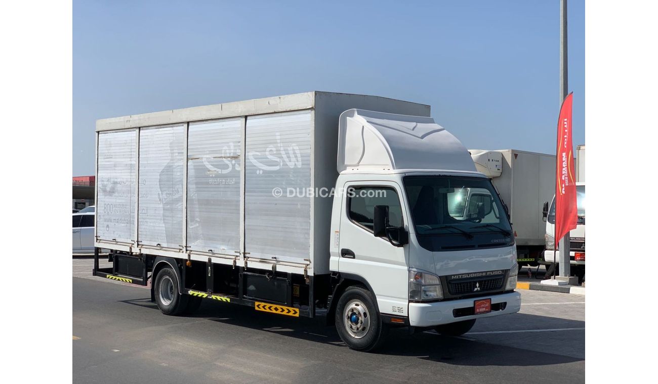 Used Mitsubishi Fuso Canter Mitsubishi Canter 2016 Ref#624 2016 for sale in Sharjah - 559695
