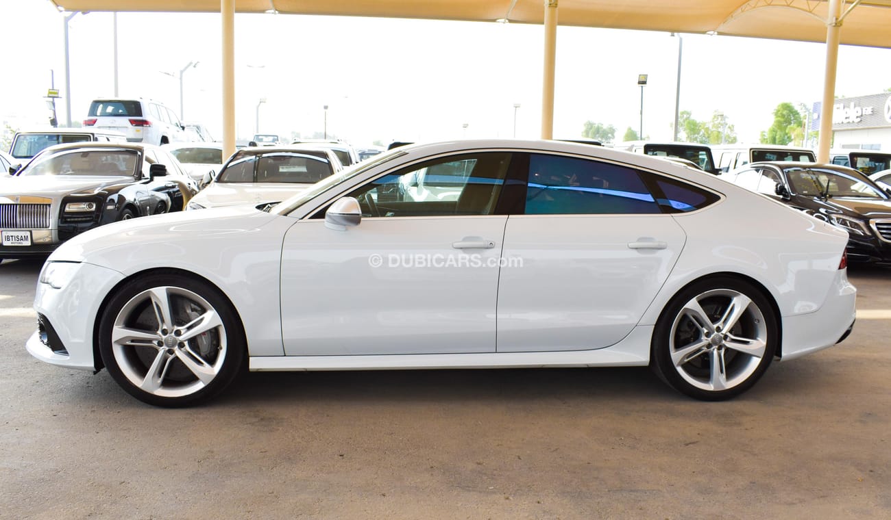 Used Audi RS7 TFSI V8 Quattro 2016 for sale in Dubai - 545649