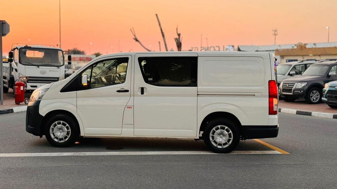 Used Toyota Hiace PREMIUM CONDITION | 2.8L DIESEL | RHD | 2021 ...
