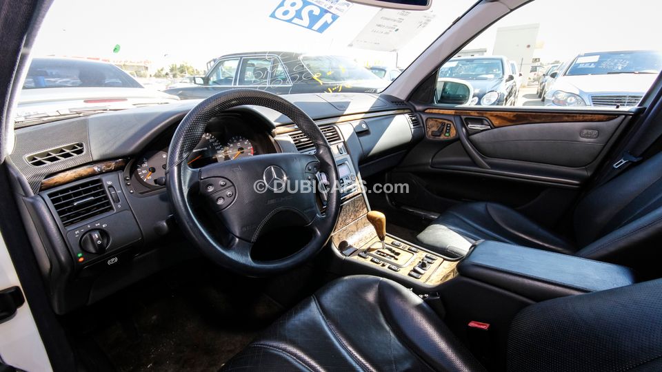 Used Mercedes-Benz E 55 AMG 2000 for sale in Dubai - 42903
