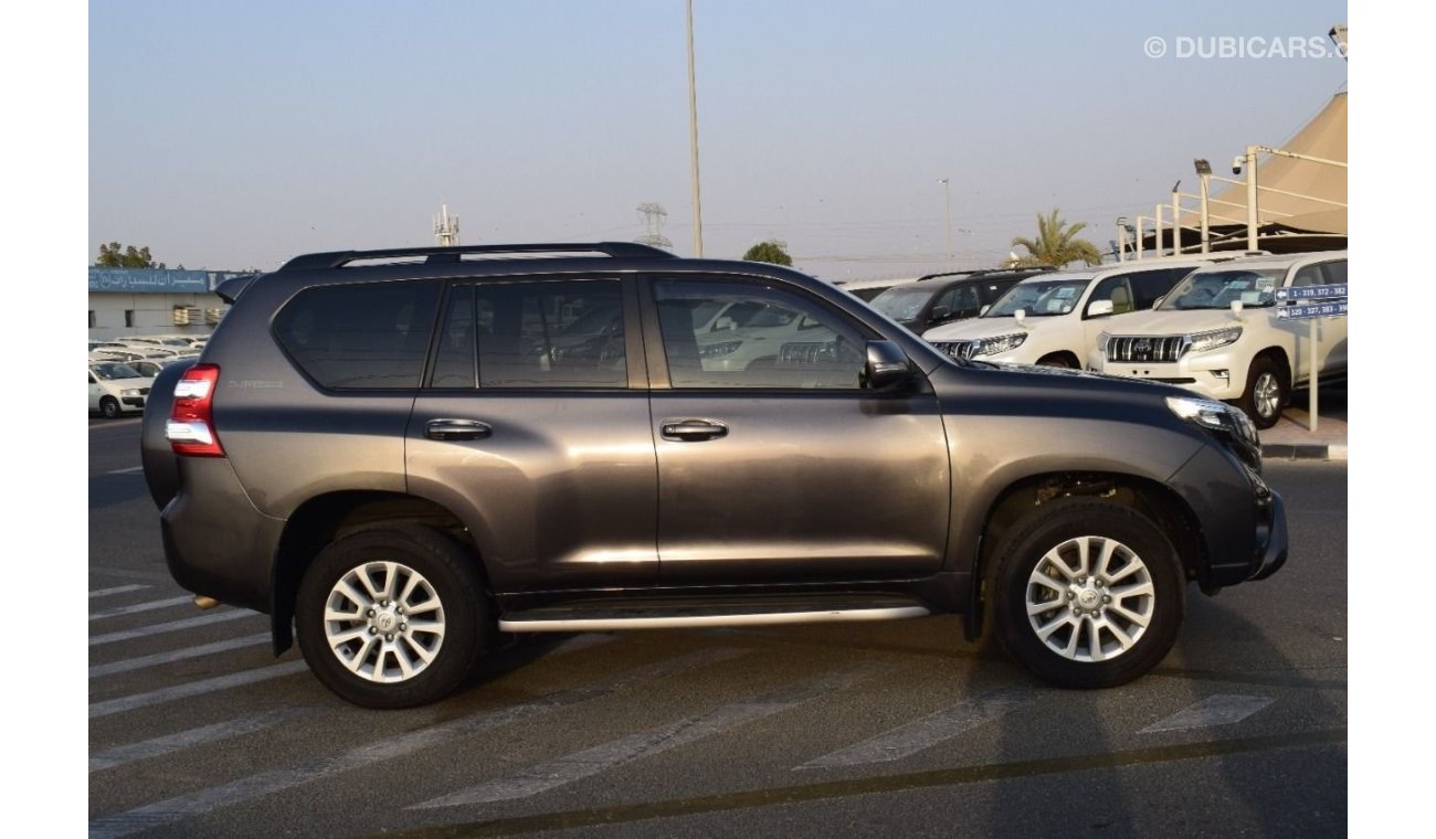 Used Toyota Prado 2017 for sale in Dubai - 554302