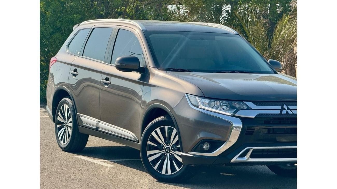Used Mitsubishi Outlander GLX High 2020 2.4L GCC (880/-MONTHLY) 7 ...