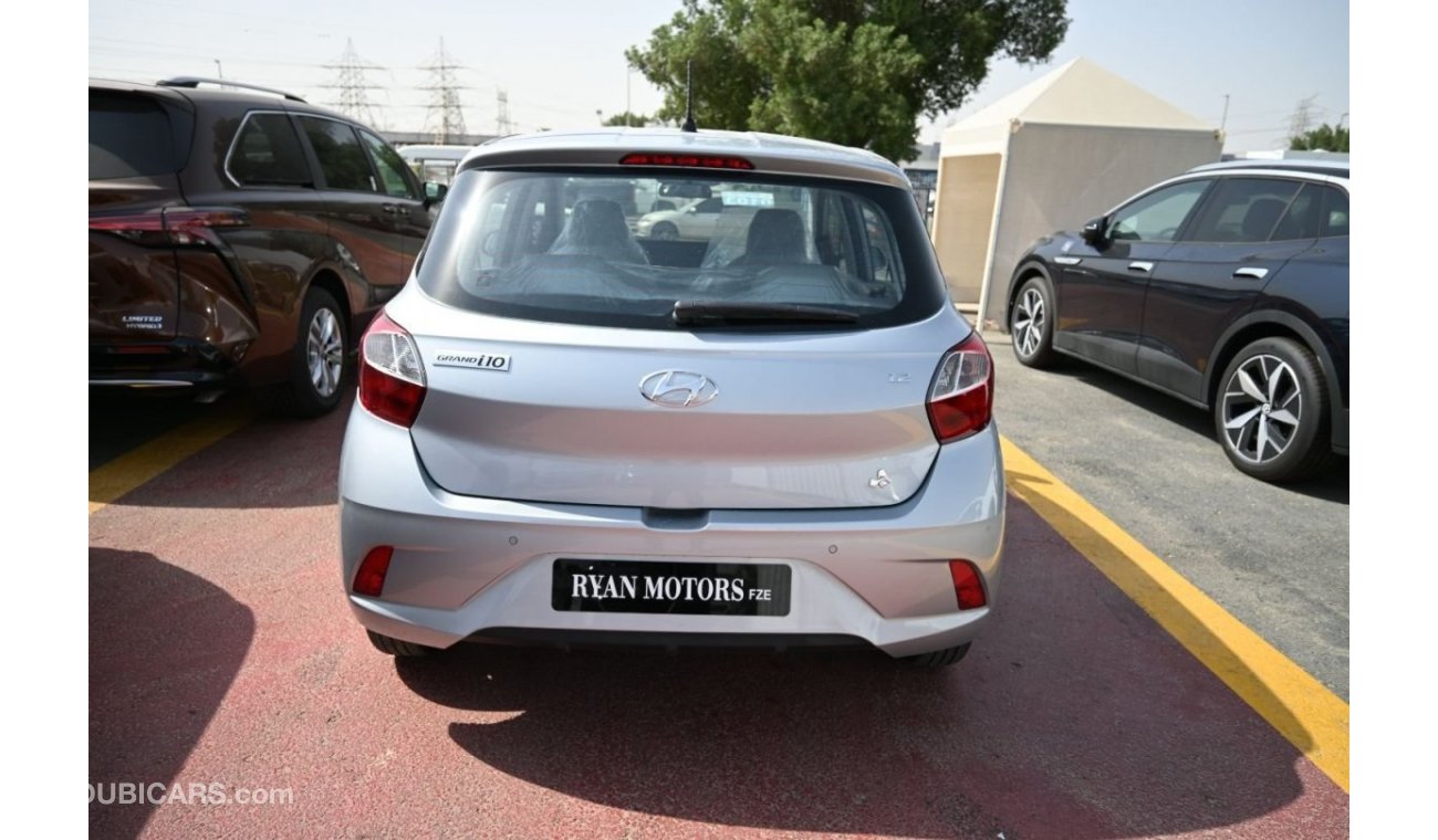 New Hyundai Grand i10 AI3 AT 1.2L Hatchback FWD 5 Doors, Color Silver ...