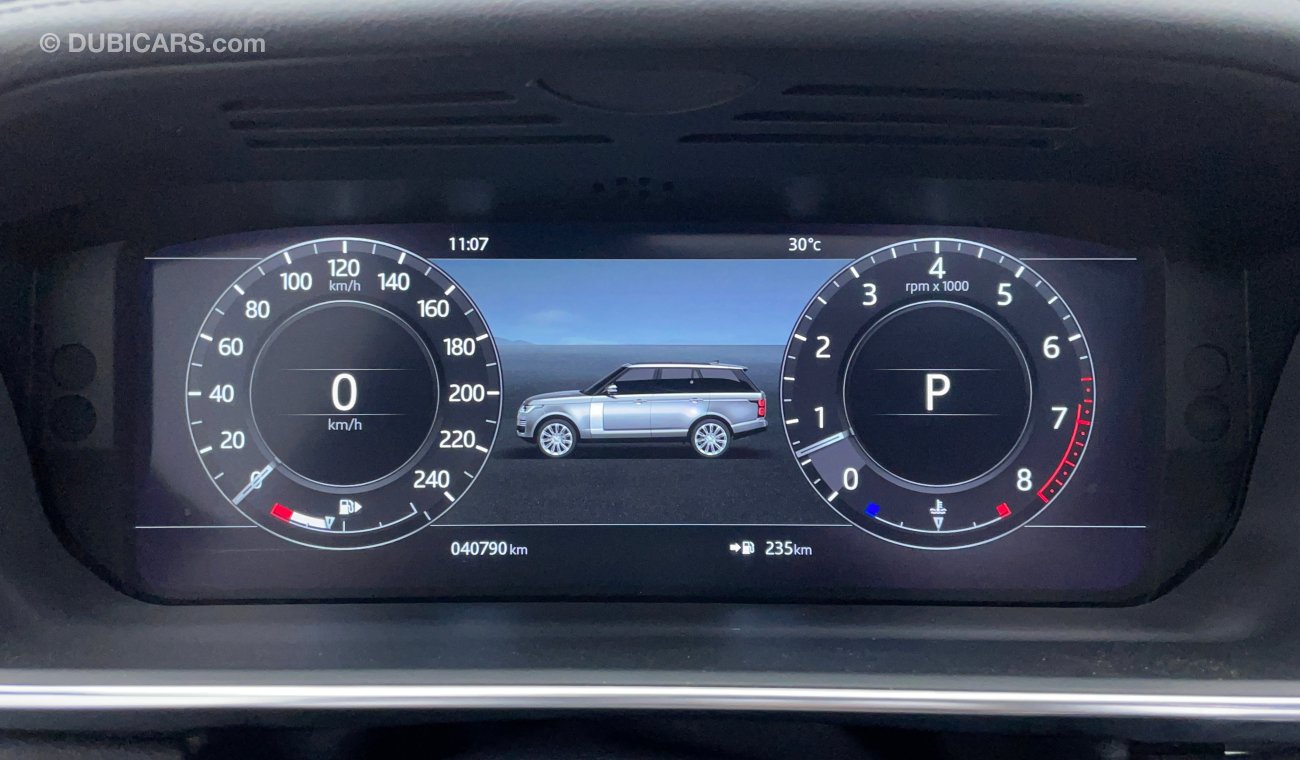 Used Land Rover Range Rover VOUGE 3000 2018 for sale in Dubai - 472749