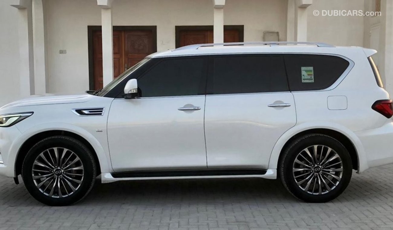 Used Infiniti QX80 Infinite QX80 2019 for sale in Dubai - 409835