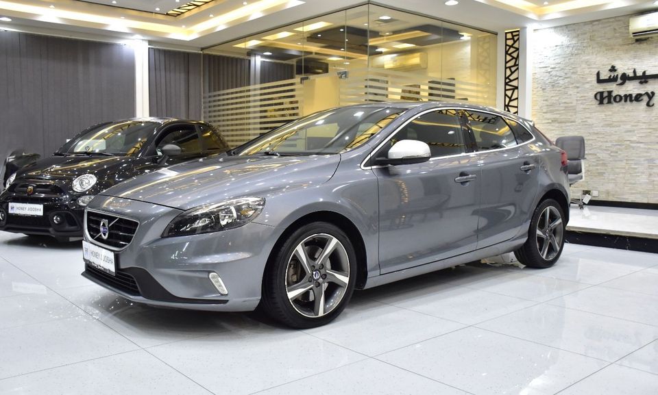 Used EXCELLENT DEAL for our Volvo V40 T5 ( 2016 Model ) in Grey Color ...