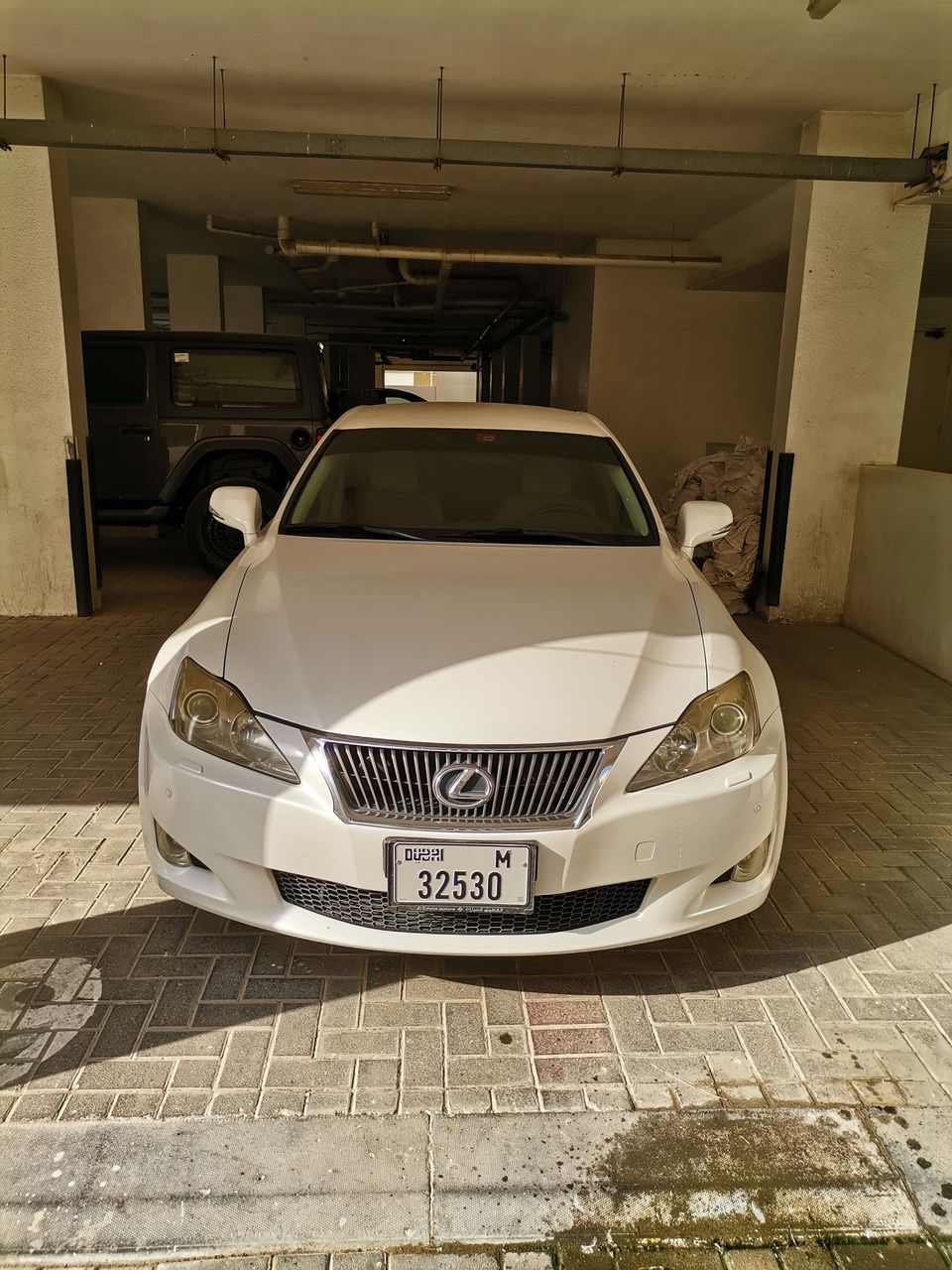 Used Lexus IS300 3.0L 2009 for sale in Dubai - 460694