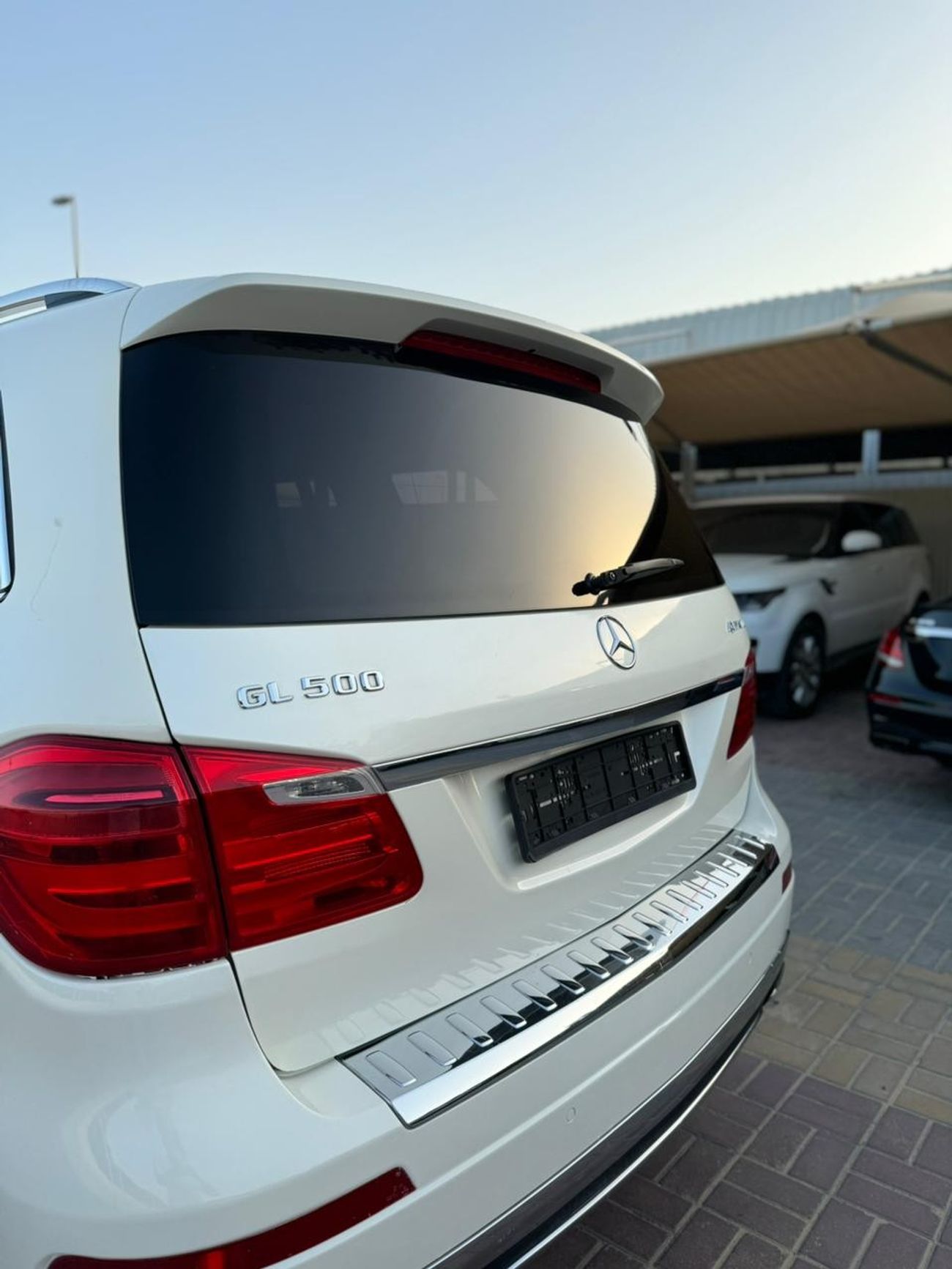 Used Mercedes-Benz GL 500 Std 2015 for sale in Dubai - 738936