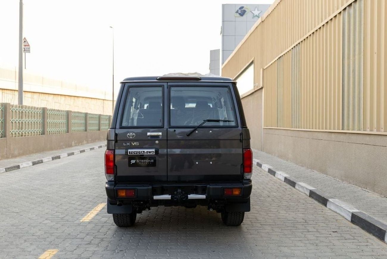 New Toyota Land Cruiser LC 76 - G 2025 2025 for sale in Dubai - 817225