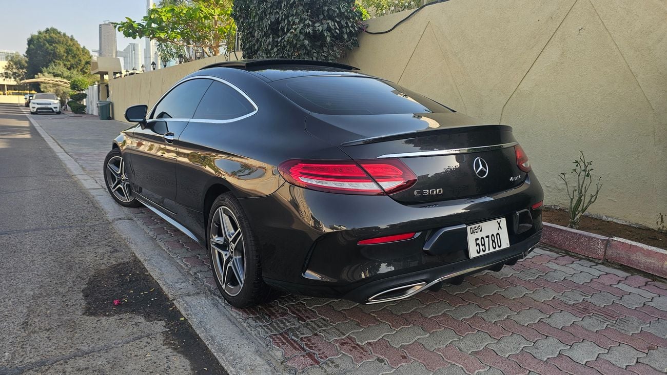 Used Mercedes-Benz C 300 AMG Pack 2.0L 2019 for sale in Dubai - 834829