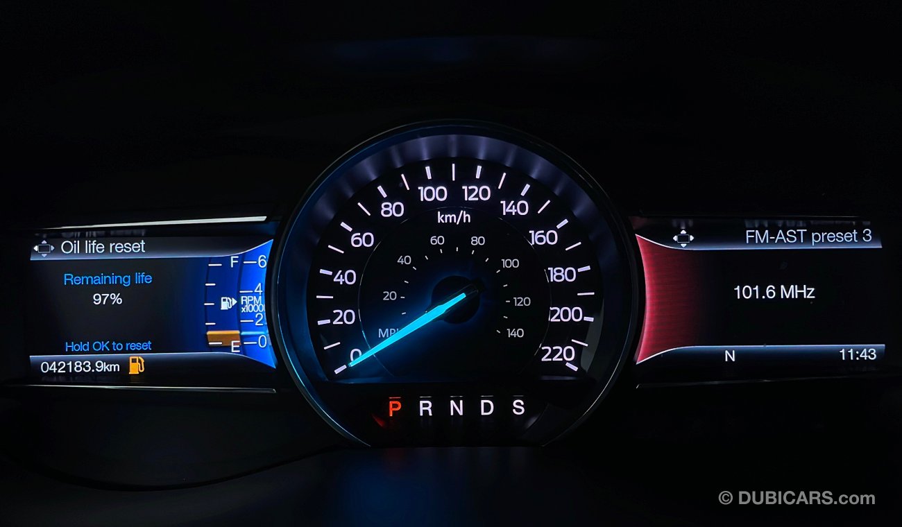 Used Ford Explorer 3.5 2017 for sale in Dubai - 521500