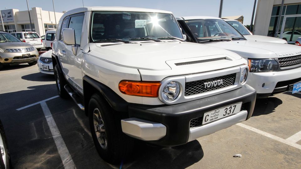Used Toyota FJ Cruiser 2013 for sale in Sharjah - 45263