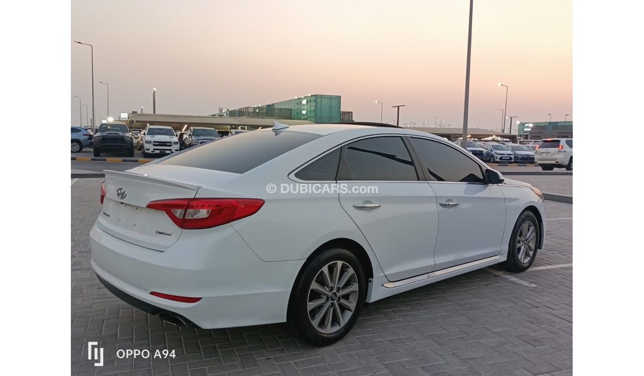 Used Hyundai Sonata GL Top 2017 for sale in Sharjah - 665916