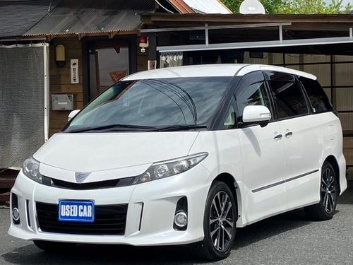 Toyota Estima Price in UAE, Images, Specs & Features