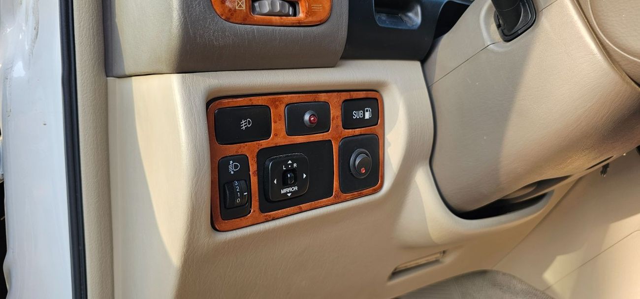 Used Toyota Land Cruiser TOYOTA LANDCRUISER GXR 7500kms DRIVEN 2007 ...