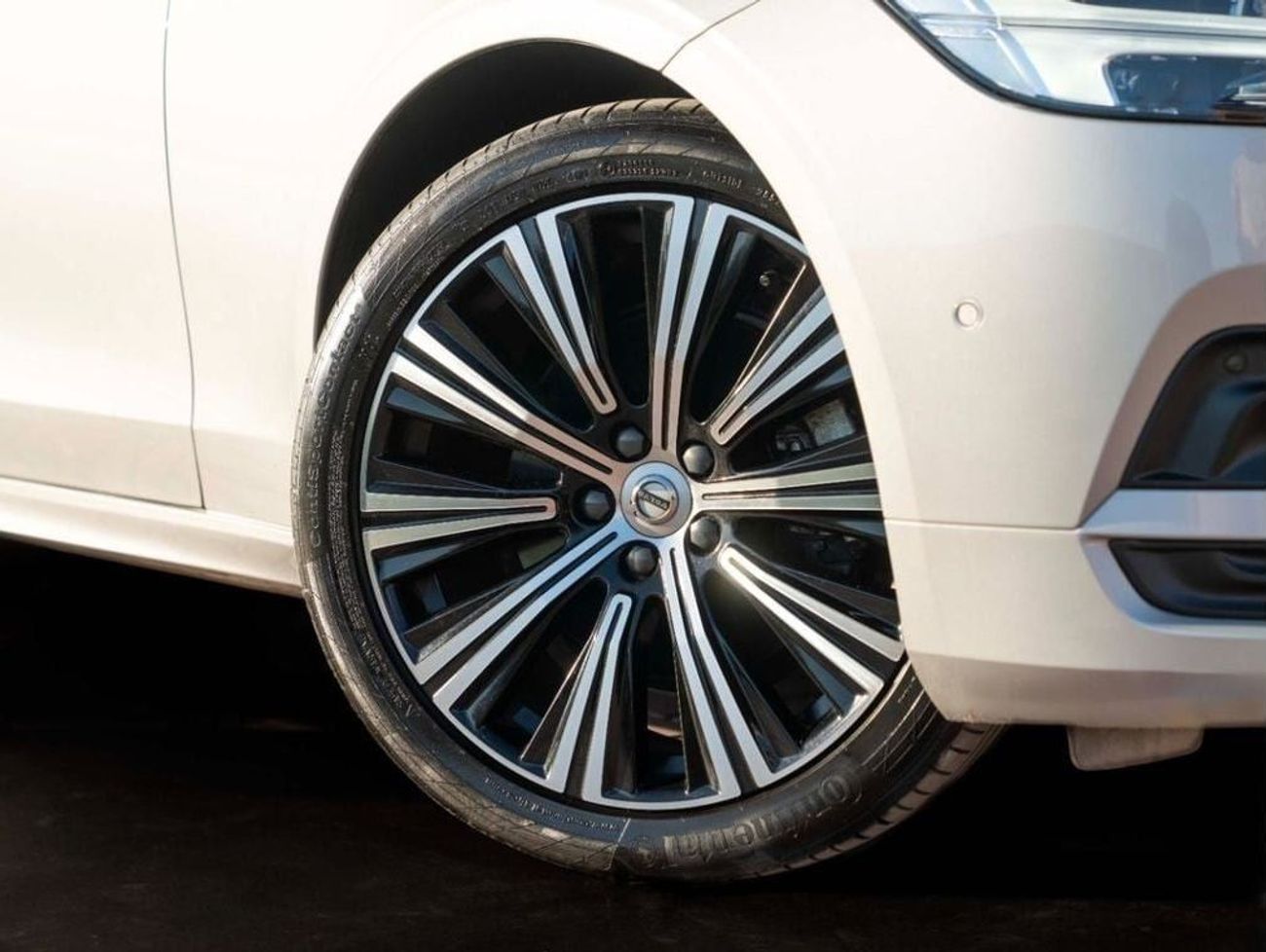 Used Volvo S90 B5 2.0T Powertrain 2023 for sale in Dubai - 827629