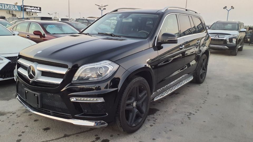 Used Mercedes-Benz GL 500 Std GL550 LOW KM 2016 for sale in Dubai - 667712