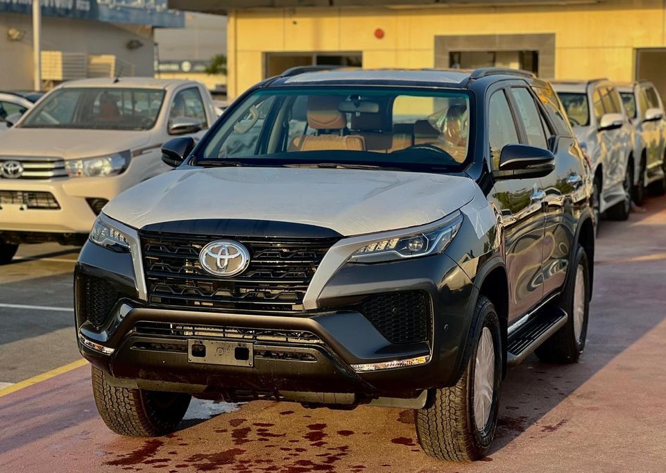 New TOYOTA FORTUNER (TGN156) 2.7L SUV 4WD 5Doors 2023 2023 for sale in ...