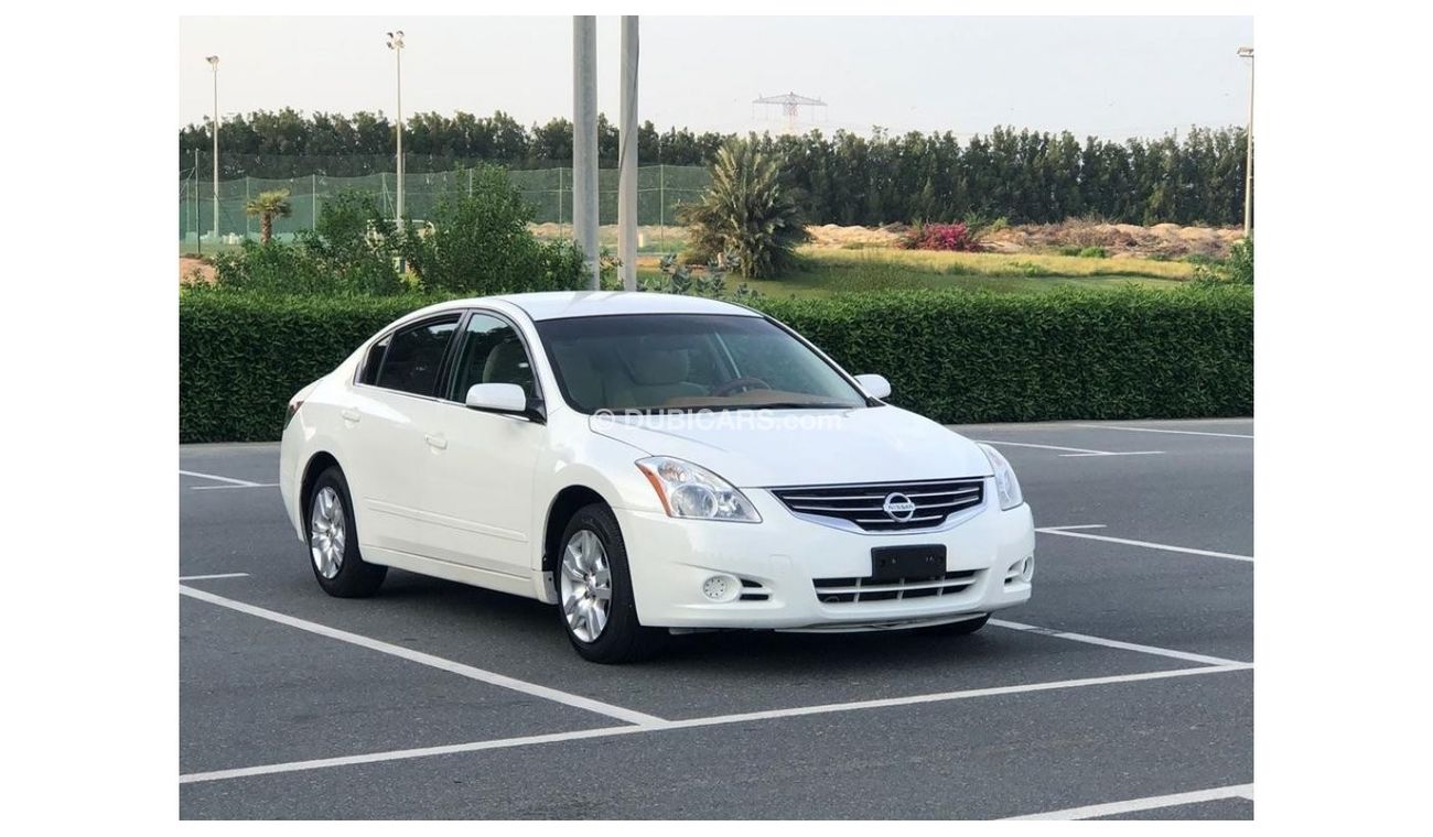 Used Nissan Altima S 2012 for sale in Dubai - 585449