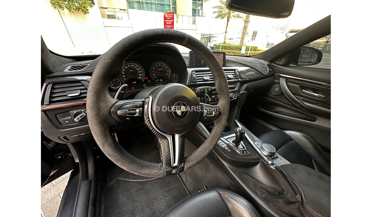 Used BMW M4 2015 for sale in Dubai - 638294