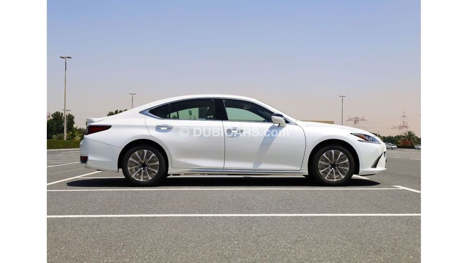 New Lexus ES 300 ES300H 2.5L HYBRID ULTRA LUXURY | GCC SPECS 2023 for ...