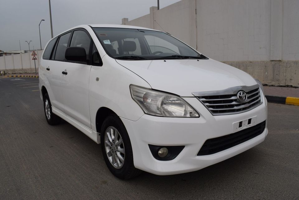 مستعملة تويوتا إينوفا Toyota Innova GL 2.7L, Model:2015. Excellent ...
