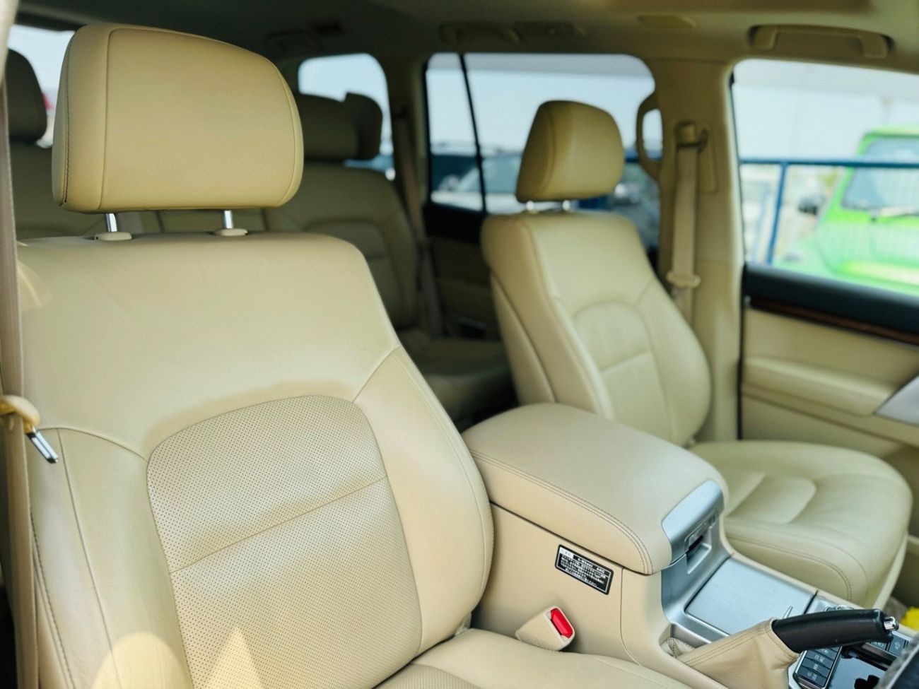 Used Toyota Land Cruiser Lc200 zx top of the range RHD 2017 for sale in ...