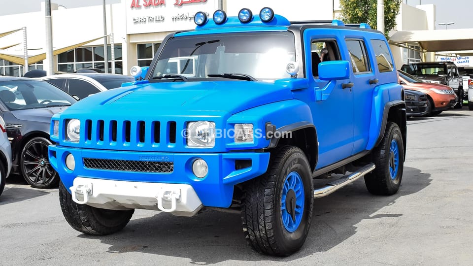 Used Hummer H3 White Color with blue wrapping 2009 for sale in Sharjah ...