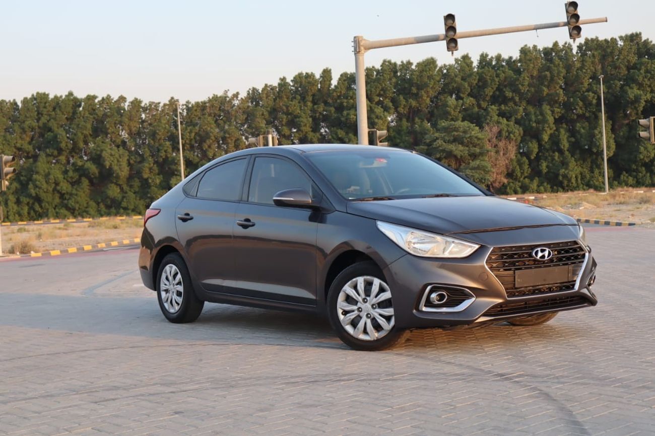 Used Hyundai Accent Base 1.6L (123 HP) 2020 for sale in Sharjah - 795165