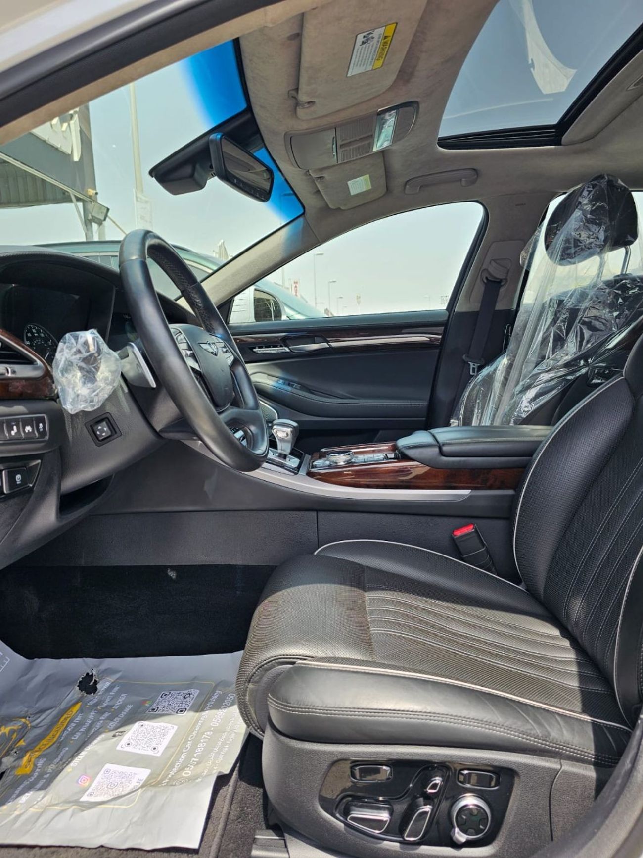 مستعملة جينيسس G90 ملكي 2017 للبيع في دبي - 772666