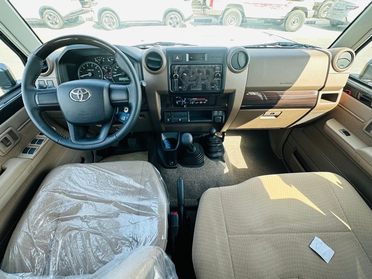 New Toyota Land Cruiser 70 TOYOTA LC76 HARD TOP 4.0LPETROL MID/O-M/T ...