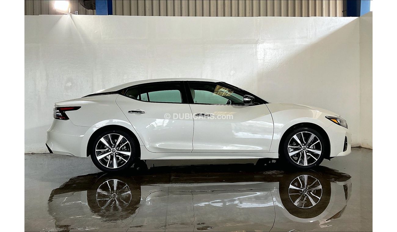 Used Nissan Maxima SV 2020 for sale in Dubai - 532749