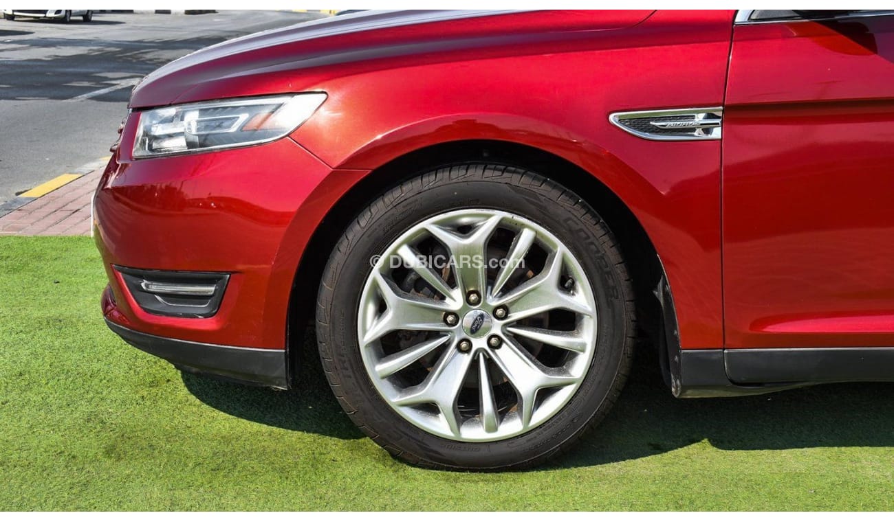 Used Ford Taurus SEL 2015 for sale in Dubai - 660765