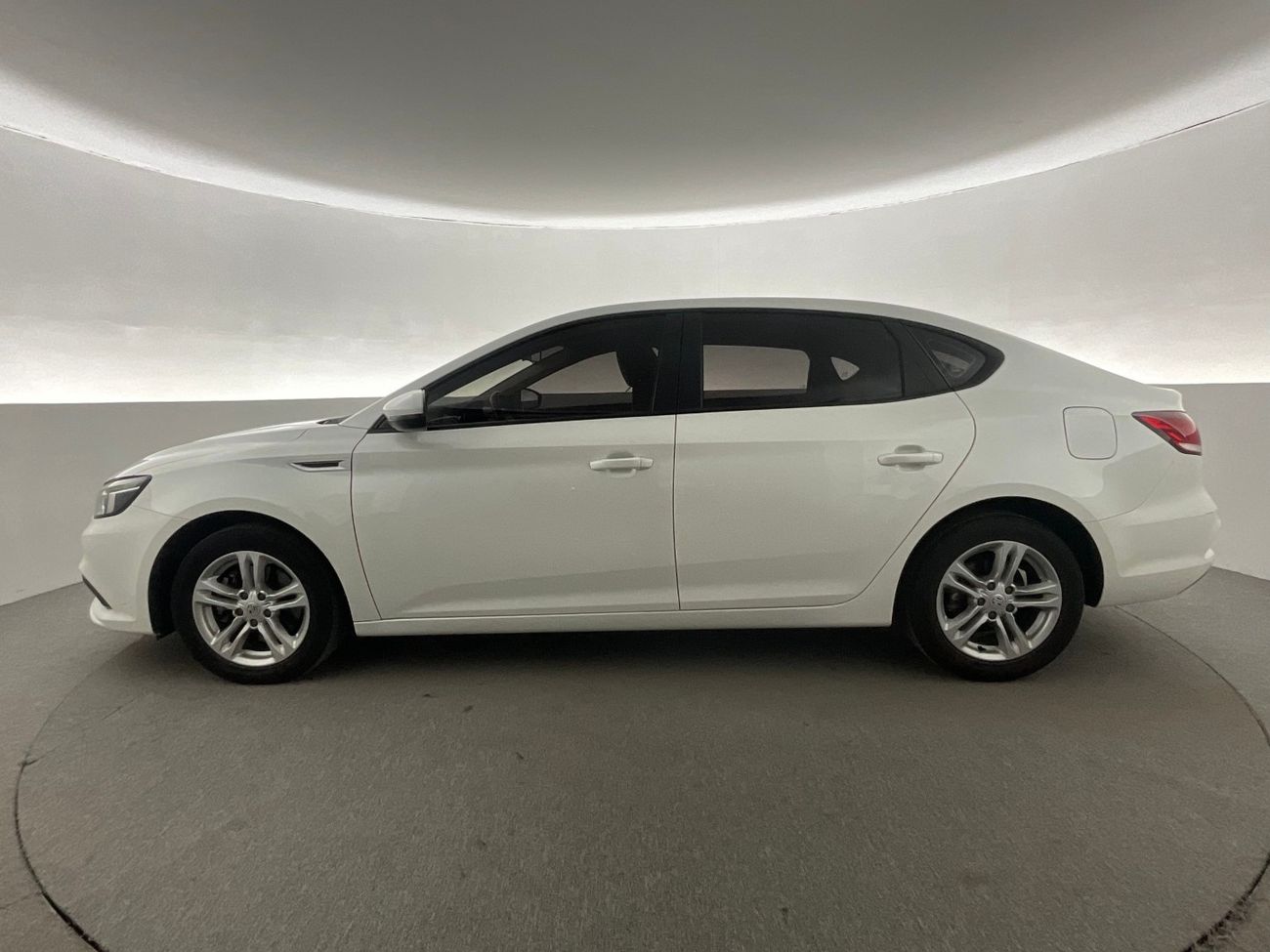 Used MG MG6 Comfort | Guaranteed Warranty | 0 Down Payment 2021 for sale in Dubai - 846181