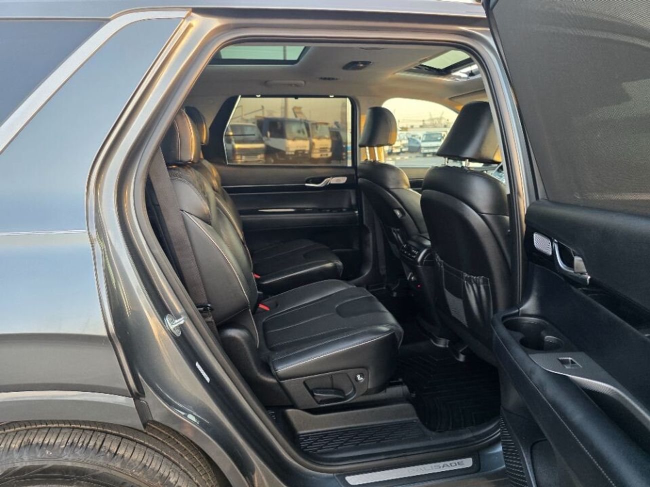 Used Hyundai Palisade 2021 Model limited two sunroof, 360 camera and 7 ...