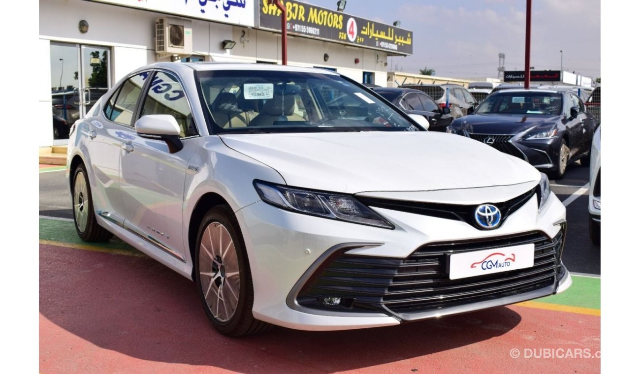 New Toyota Camry GLE Hybrid 2023 for sale in Dubai - 574452