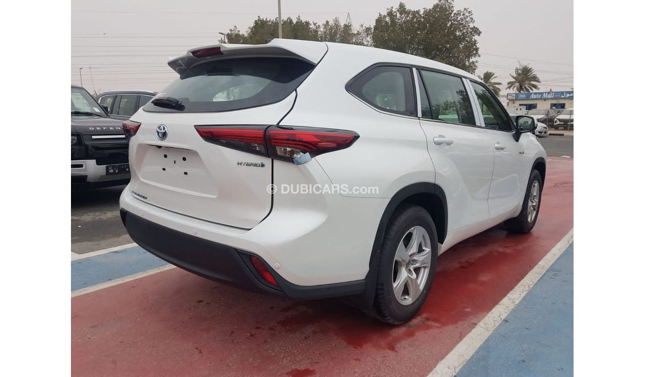 New Toyota Highlander 2.5 LE HYBRID 2022 for sale in Dubai - 566878