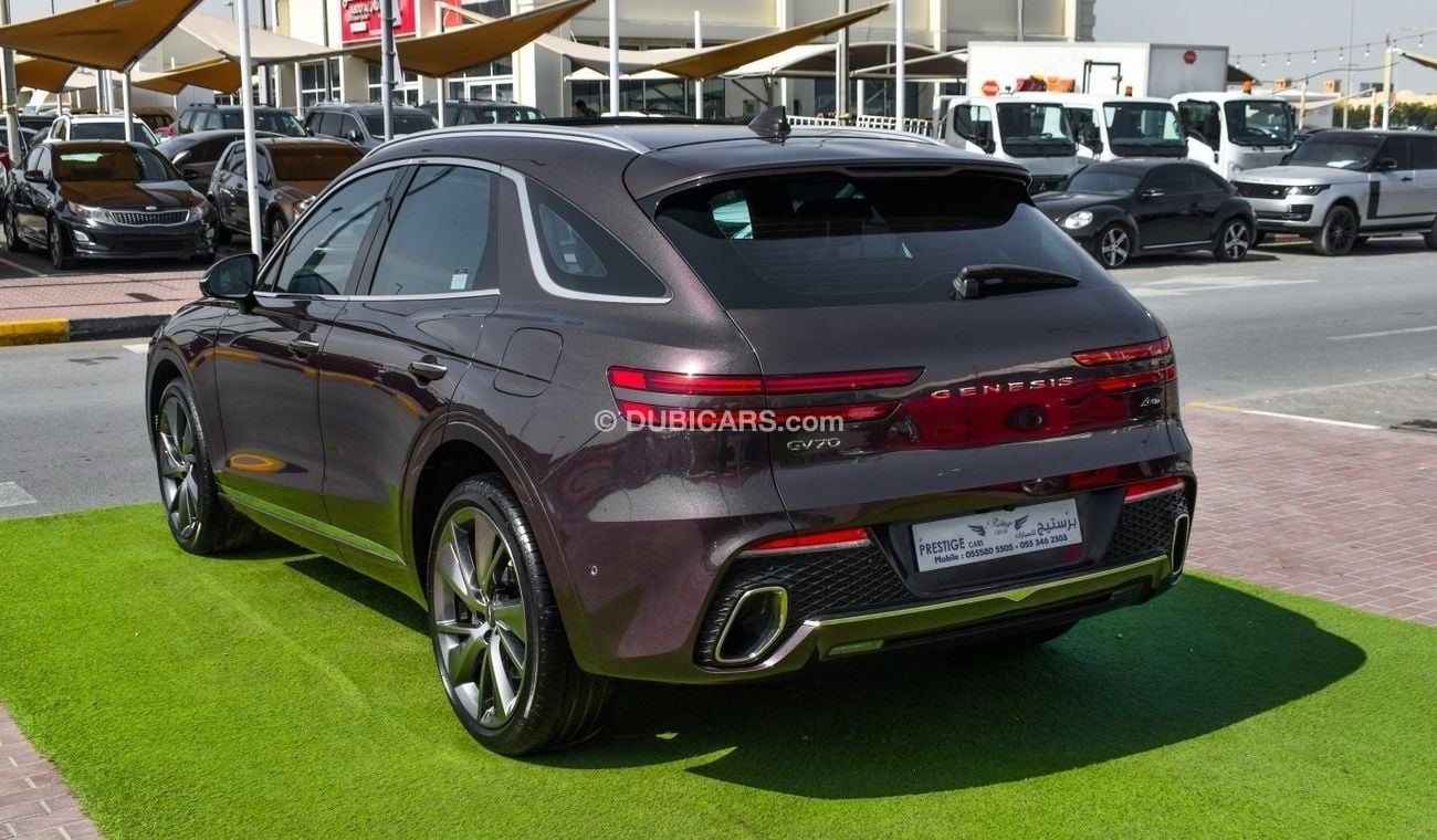 Used Hyundai Genesis GV70 2021 for sale in Ajman - 723093