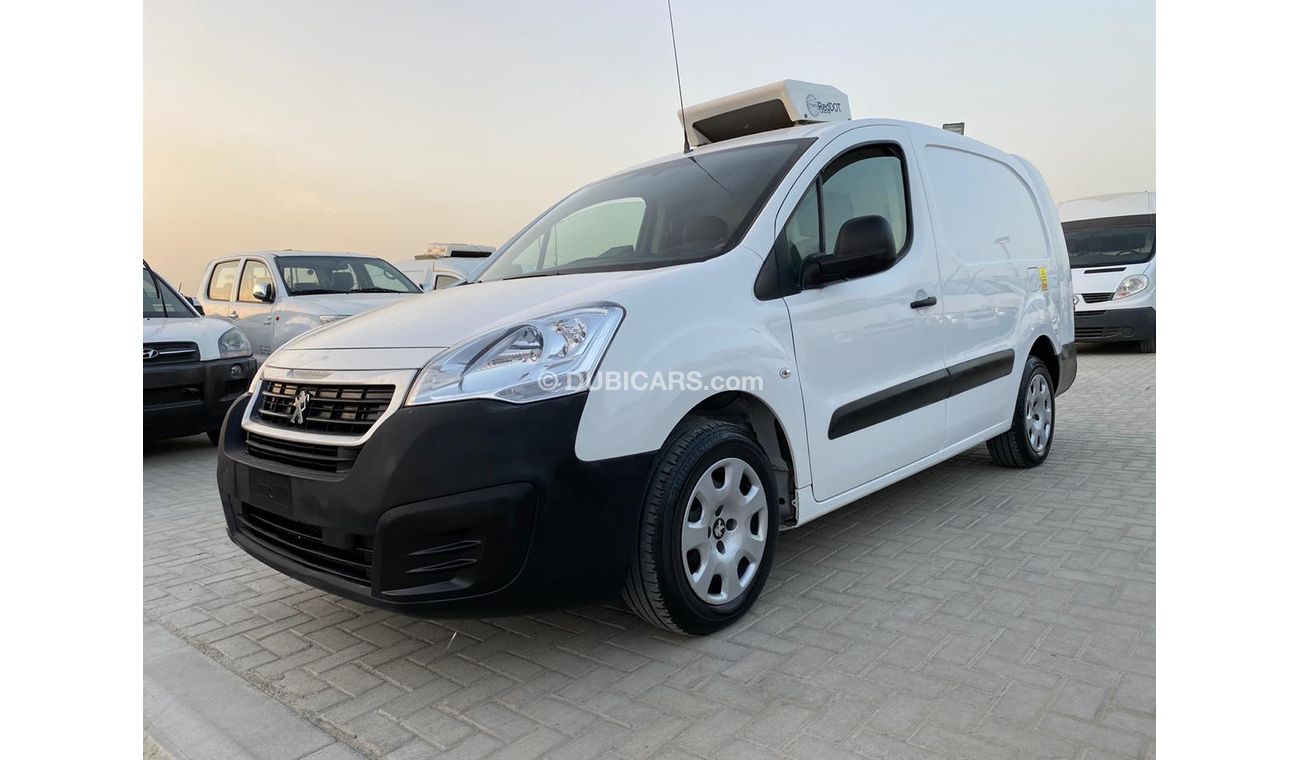 Used Peugeot Partner Chiller 2017 Ref#507 2017 for sale in Sharjah - 352556