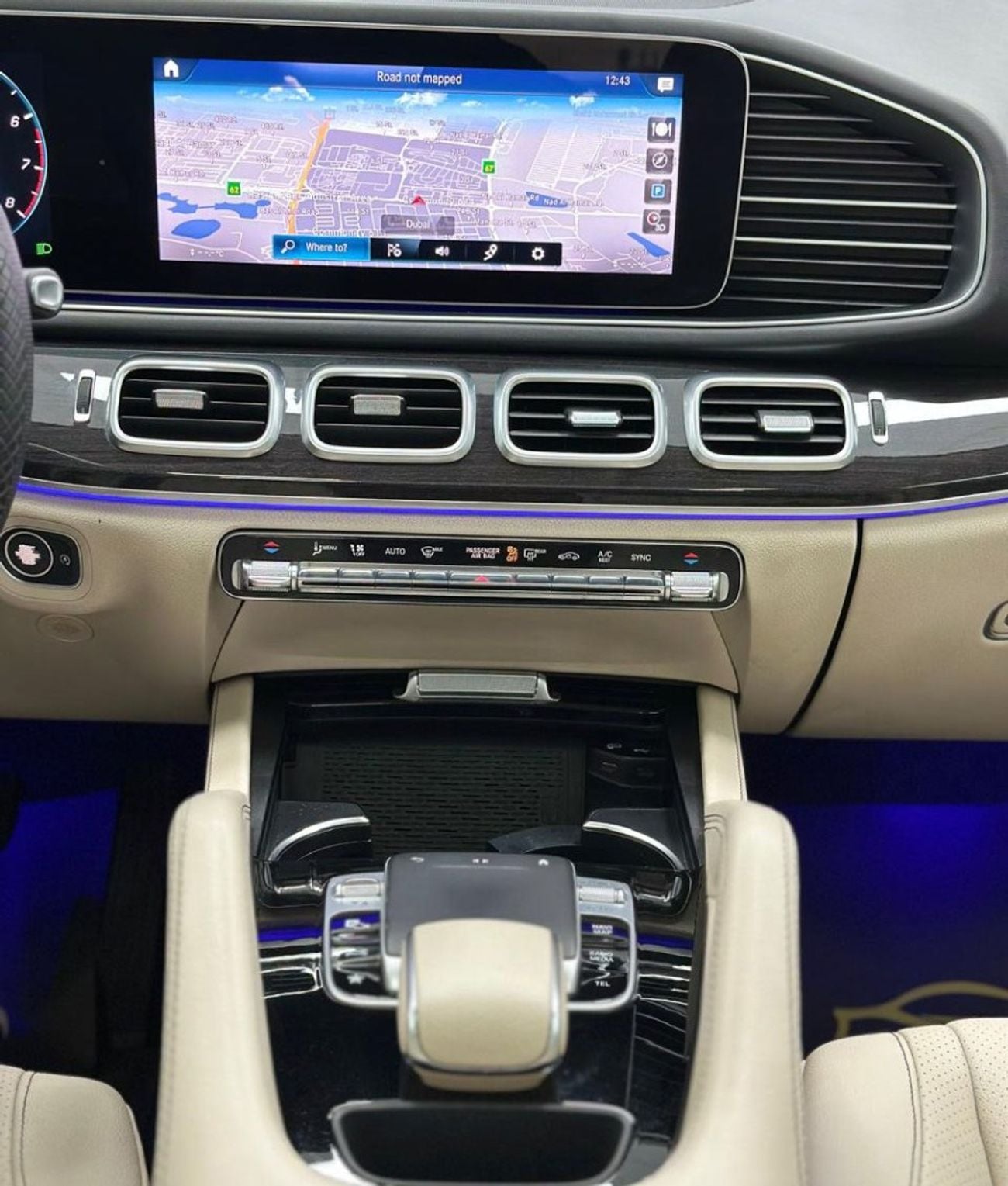 Used Mercedes-Benz GLE 350 2020 for sale in Dubai - 836613
