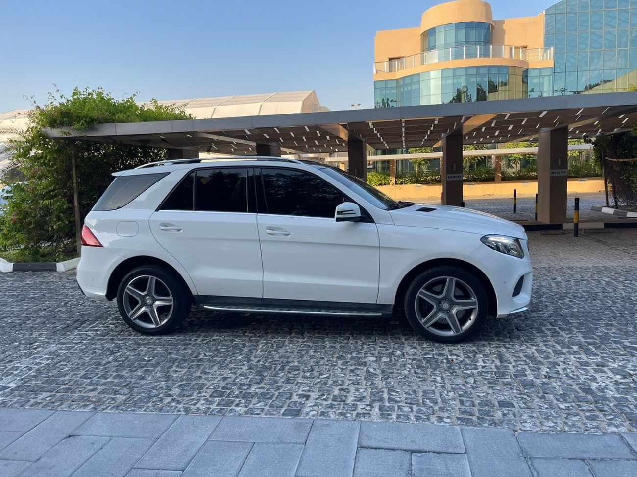 Used Mercedes-Benz GLE 400 AMG 2016 for sale in Dubai - 747366