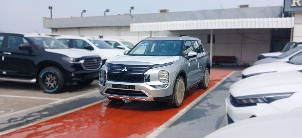 New Mitsubishi Outlander H_Line 2.5L Petrol 2025YM 2025 for sale in ...